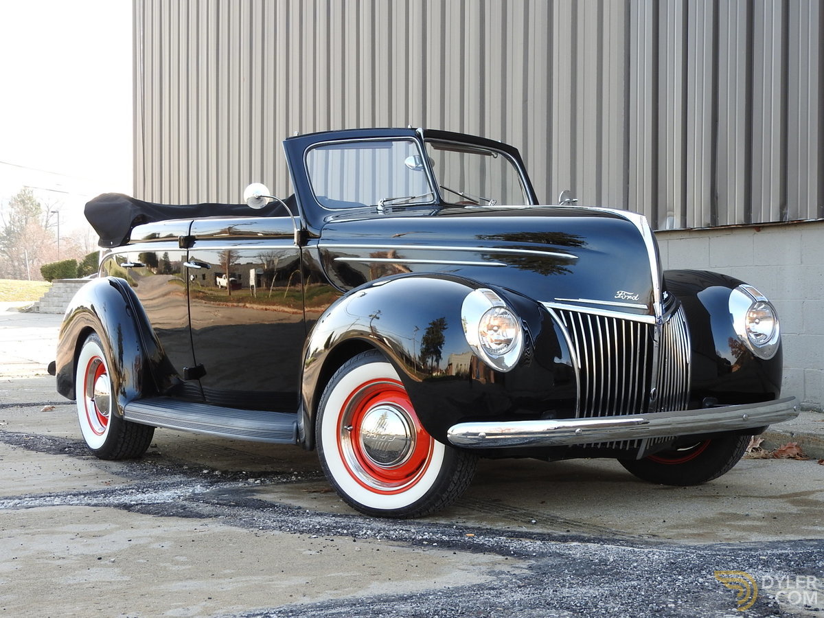 Classic 1939 Ford Deluxe Convertible Sedan for Sale - Dyler