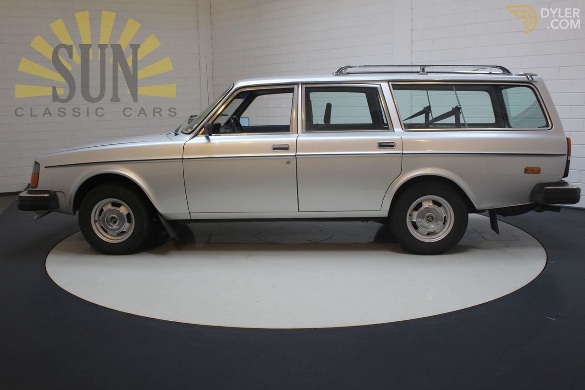 Classic 1980 Volvo 245 GL Overdrive for Sale #11618 - Dyler