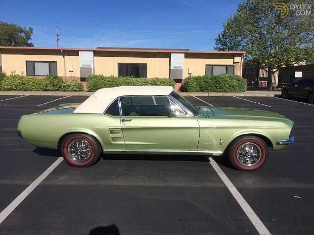 1967 Mustang Convertible Green
