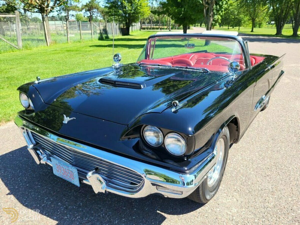 1959 Ford Thunderbird Black
