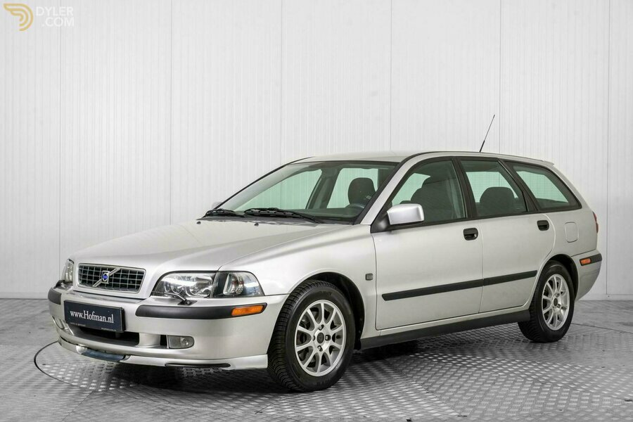 2002 Volvo V40 1.8 Europa For Sale. Price 4 900 EUR - Dyler
