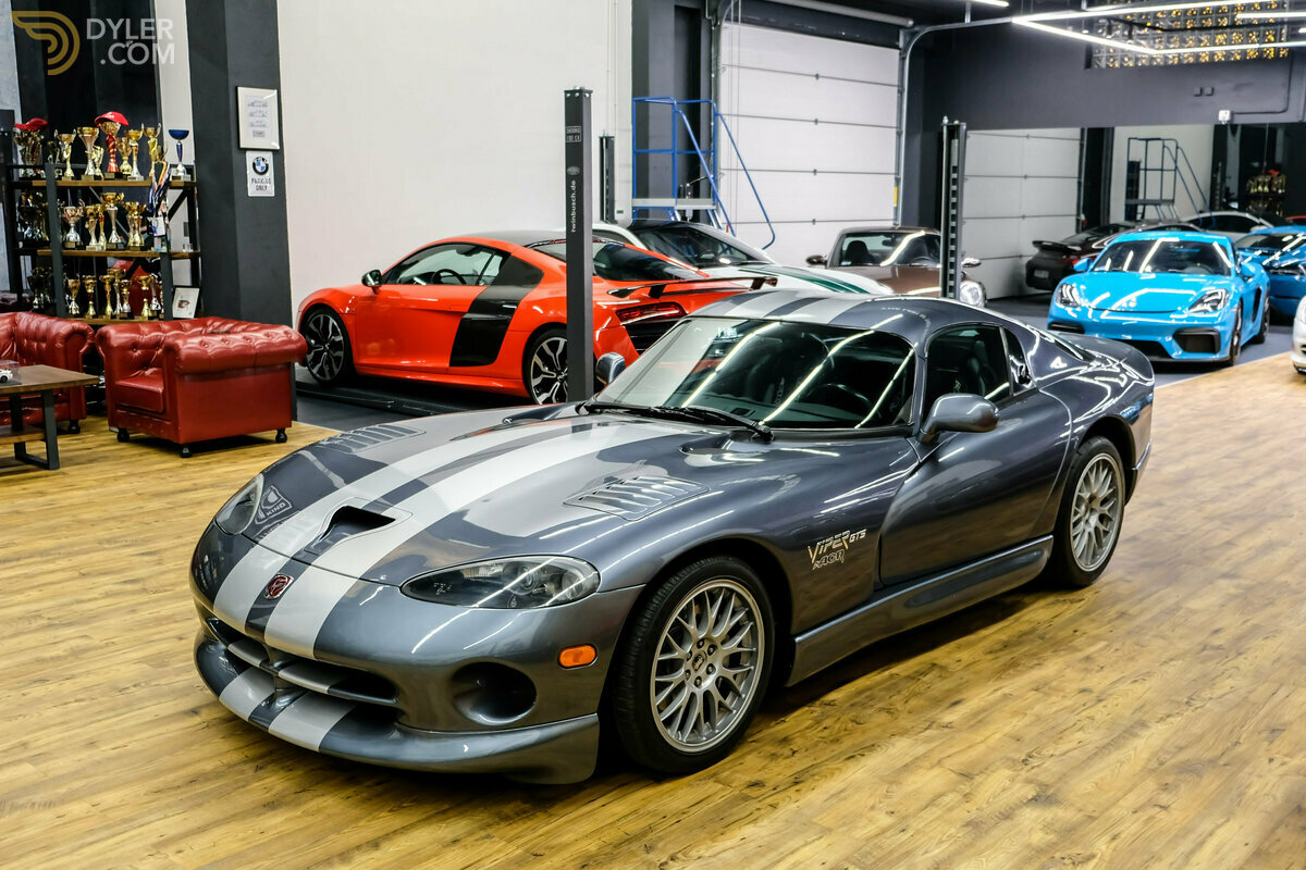 1999 Dodge Viper