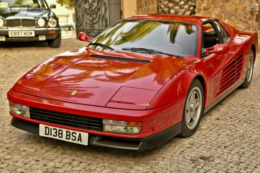 Classic 1987 Ferrari Testarossa For Sale. Price 145 000 GBP - Dyler