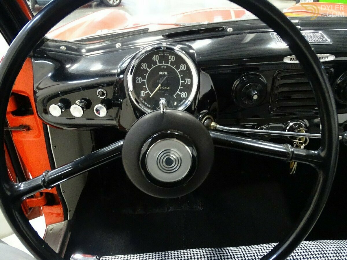 1957 Nash Metropolitan Interior