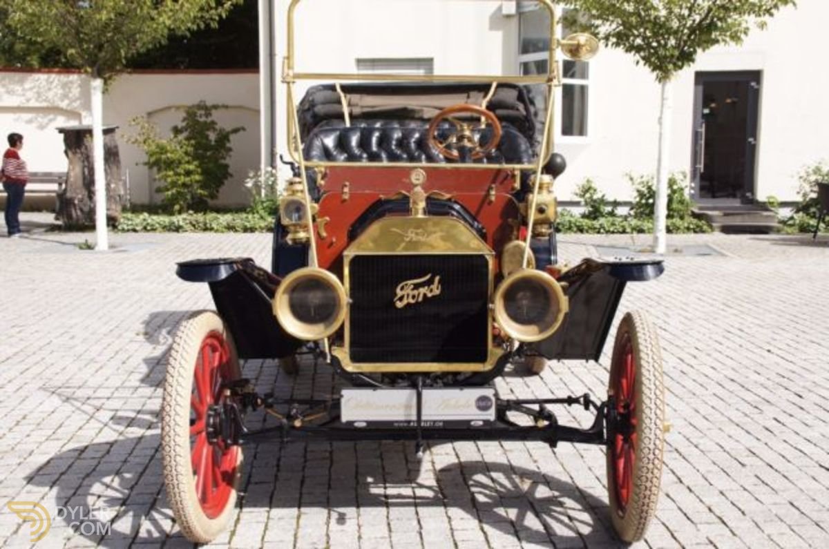 Antique 1909 Ford Model T Touring Brass for Sale - Dyler