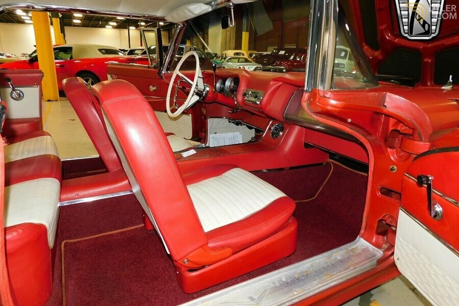 1958 Ford Thunderbird Interior