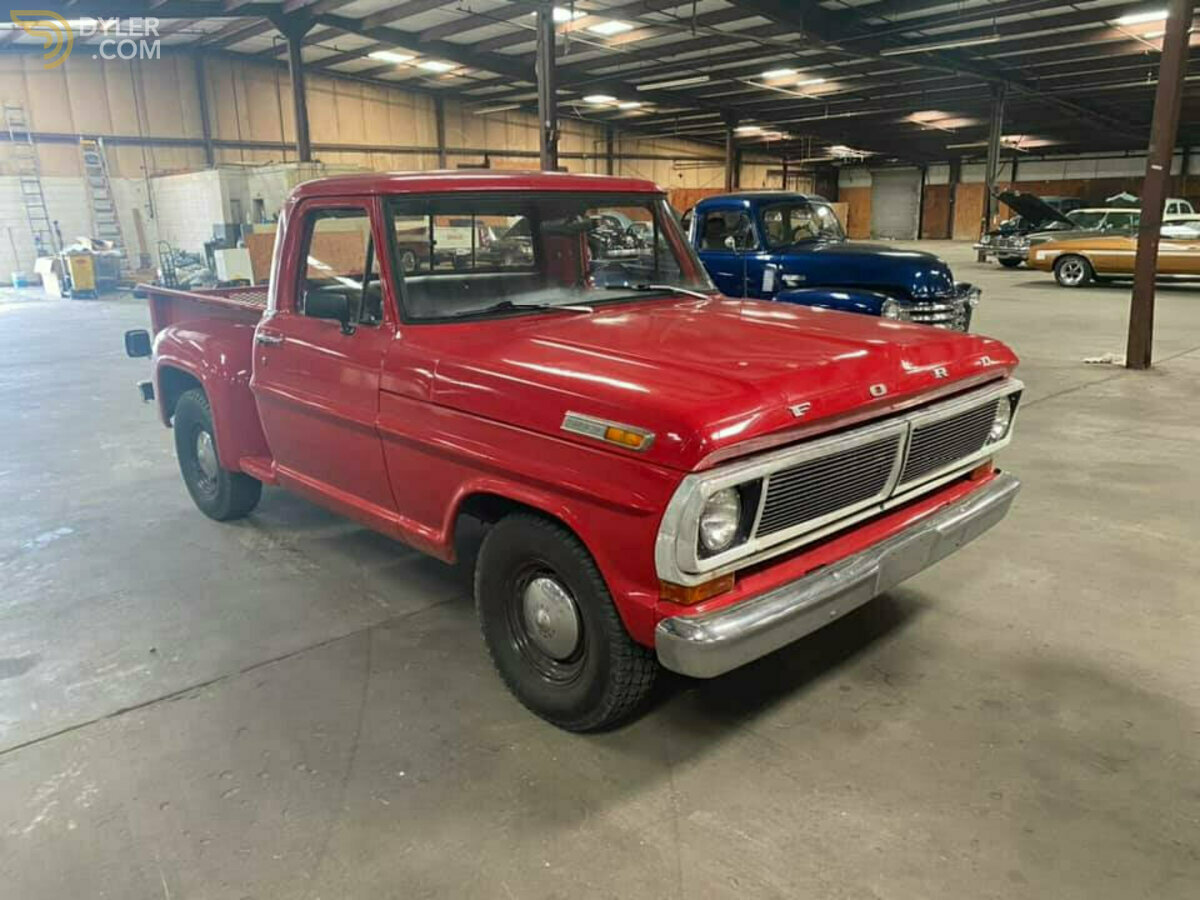 1970 Ford F100 Red