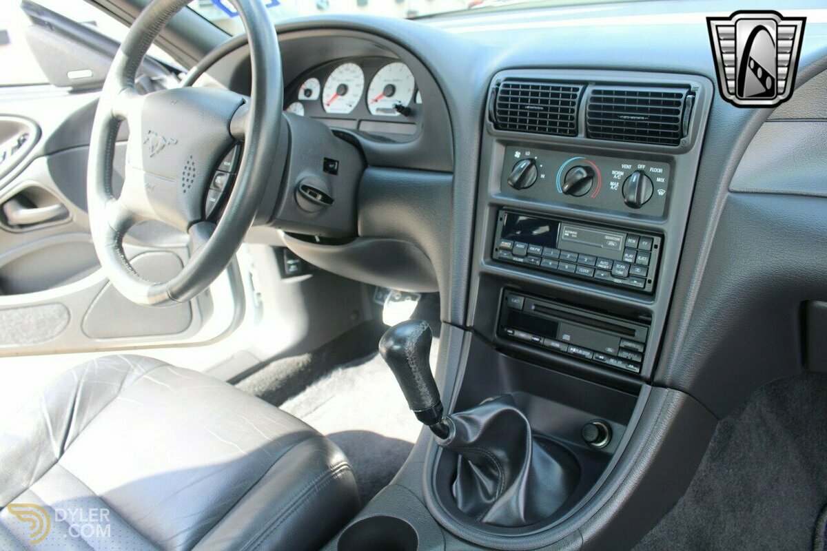 1999 Mustang Interior