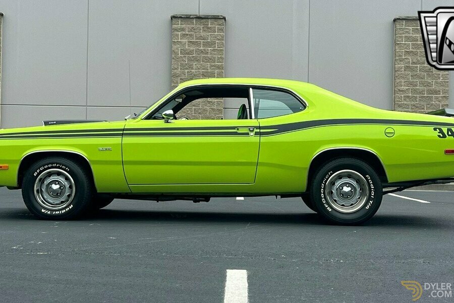 1975 Duster Car
