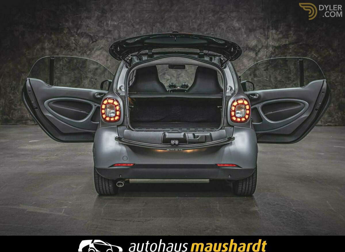 Smart Car Interior Trunk