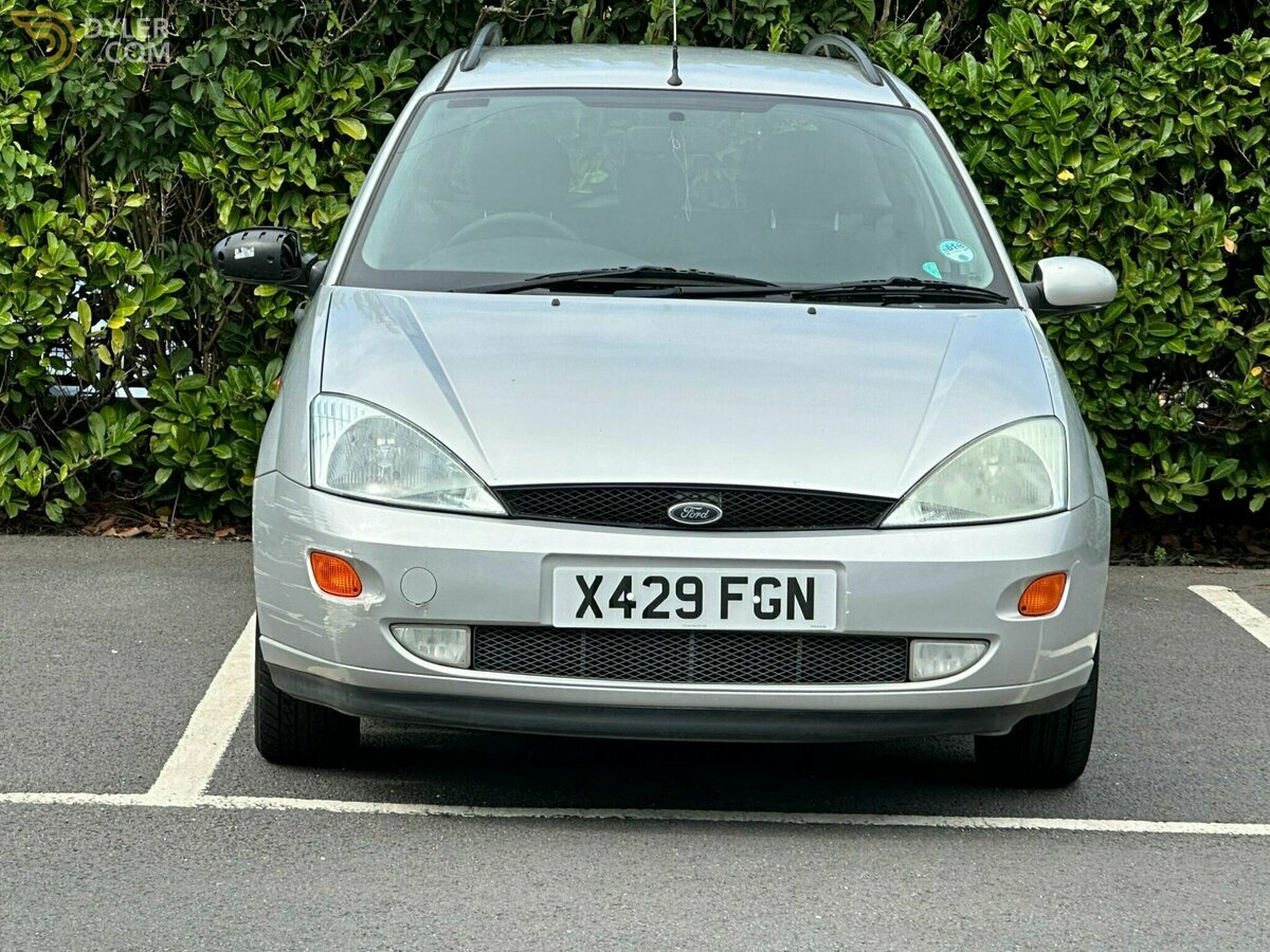 2001 Ford Focus Silver