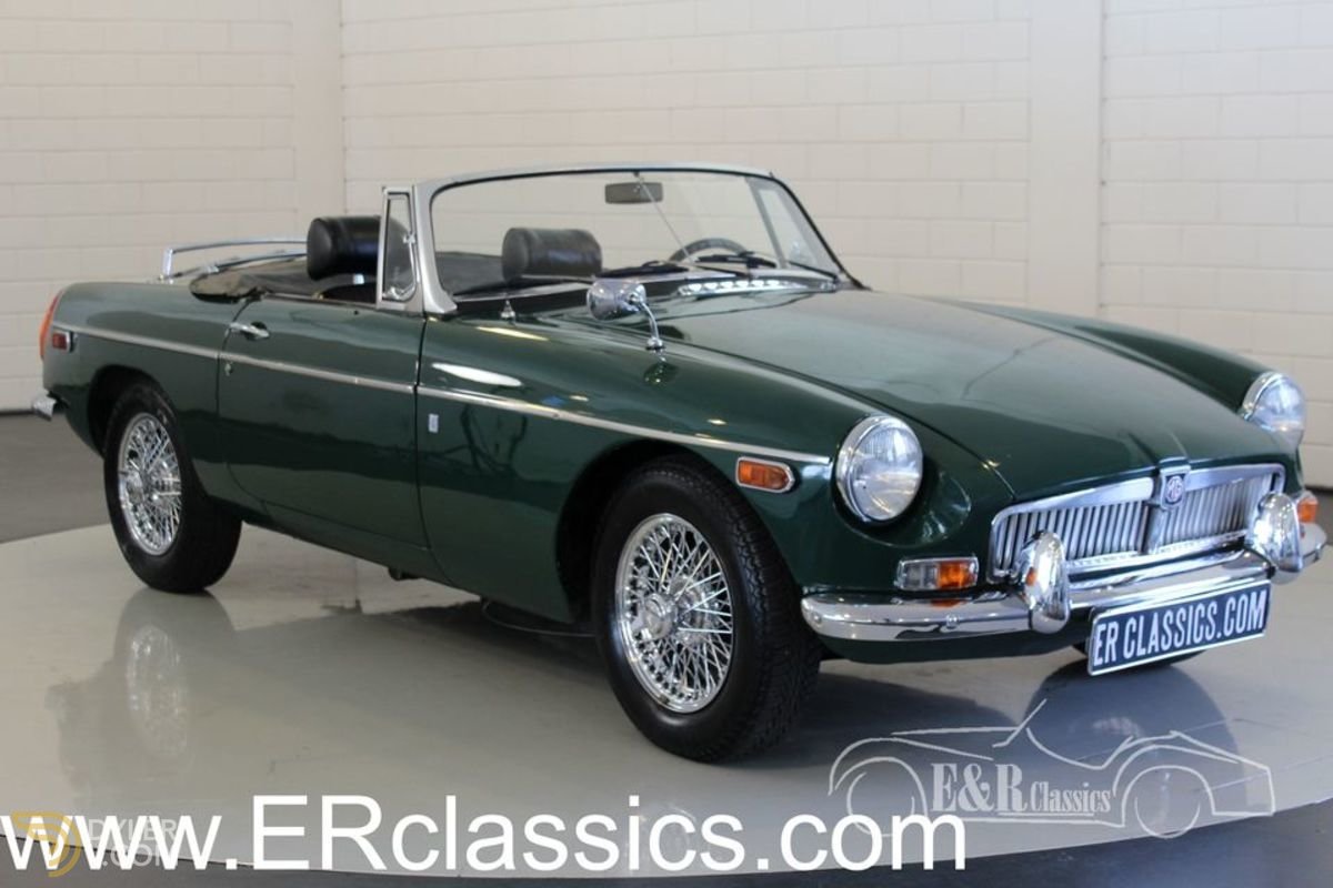 Classic 1970 MG MGB British Racing Green for Sale - Dyler