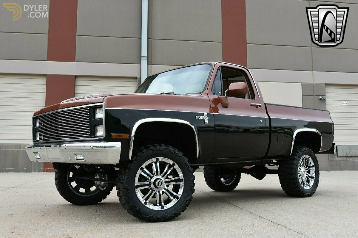Old Chevy Truck 4x4 Lifted
