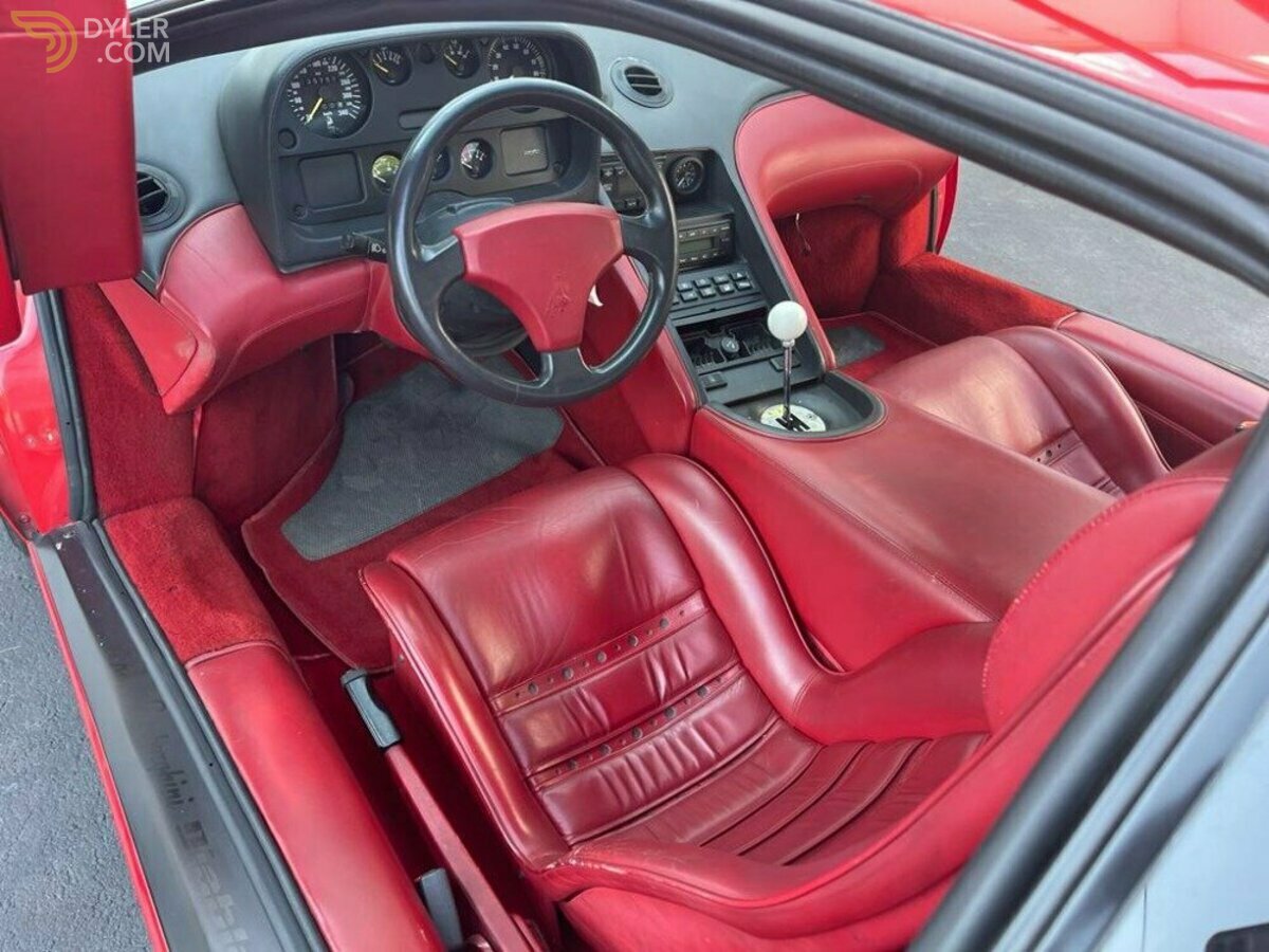 1991 Lamborghini Diablo Interior