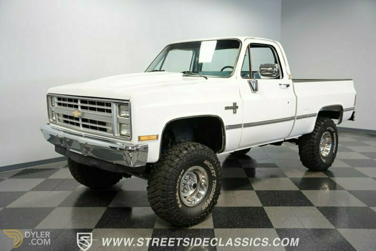 1985 Chevy Truck White