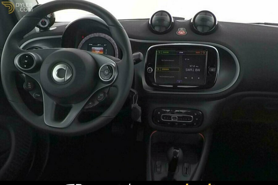 2022 Smart Car Interior