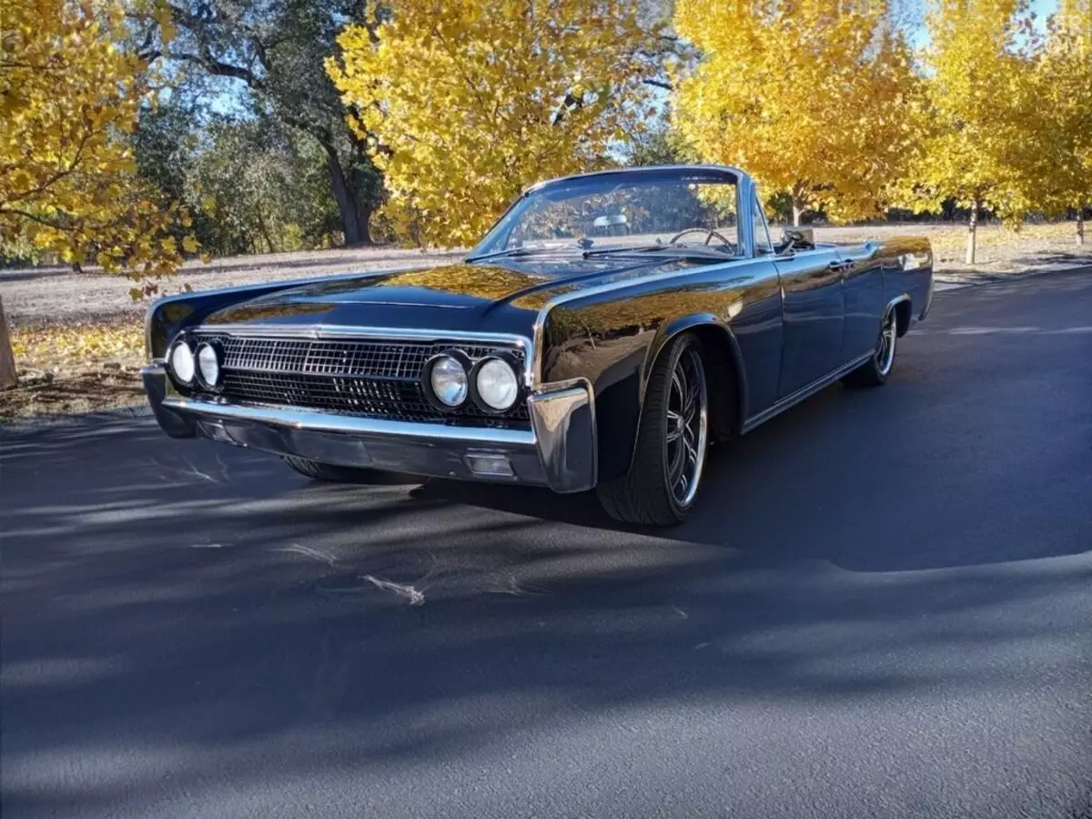 1963 Lincoln Continental Convertible