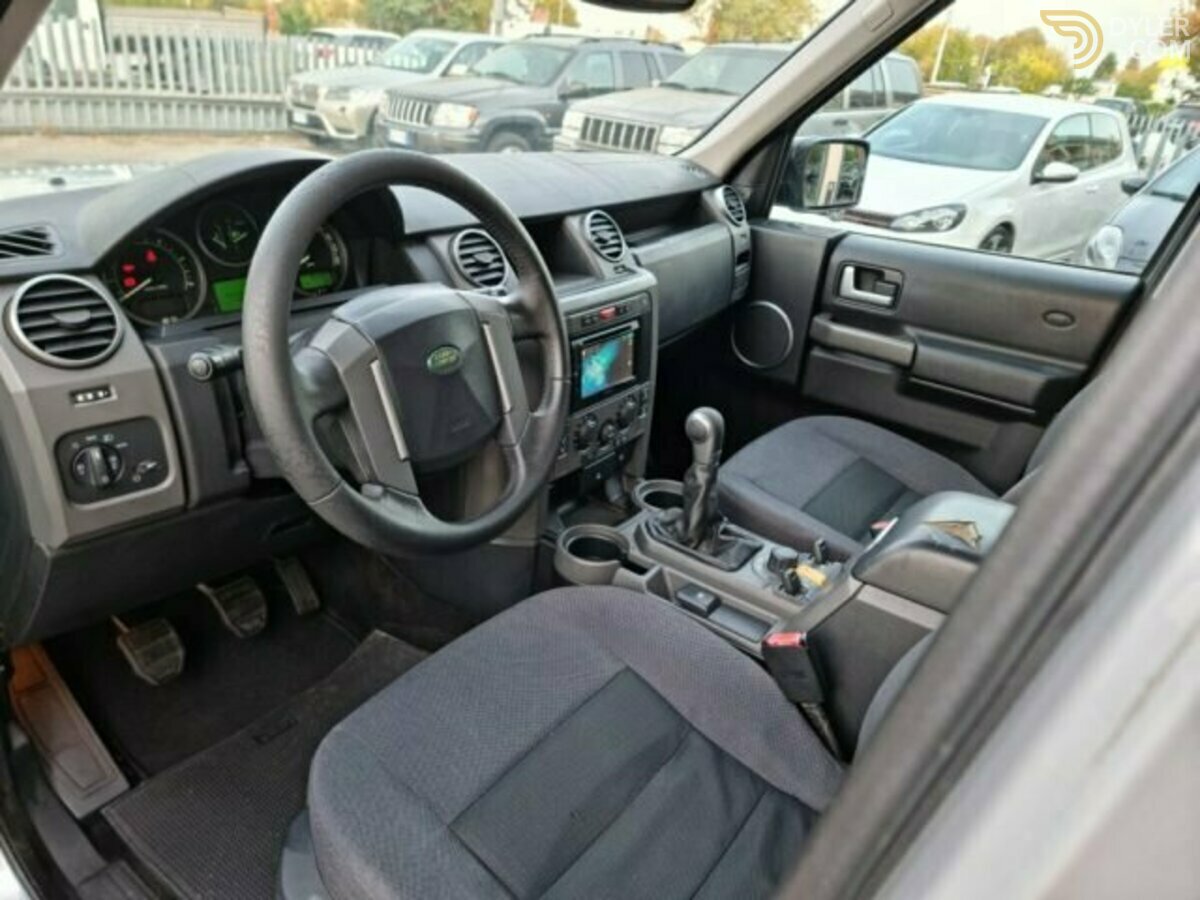 Land Rover Discovery 3 Interior