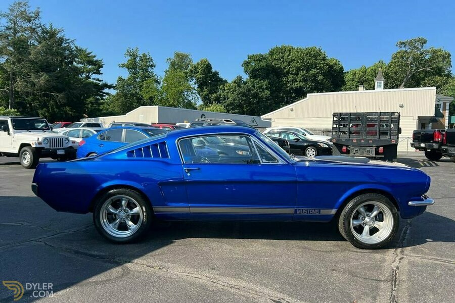 Classic 1965 Ford Mustang fastback For Sale. Price 49 900 usd - Dyler