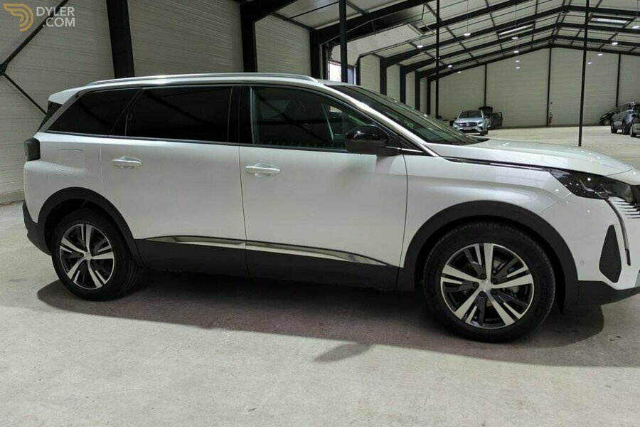 2024 Peugeot 5008 1.2 hybrid 136cv e-dcs6 allure pack + pack drive a En ...