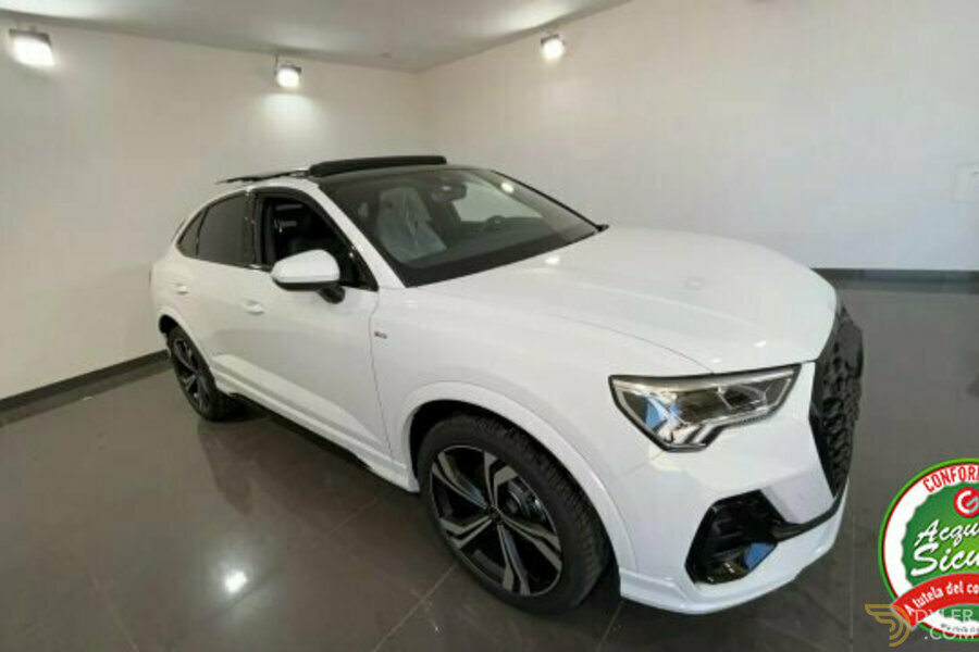 2025 Audi Q3 SPB 35 TDI S tronic Identity Black + Tetto Zu Verkaufen ...