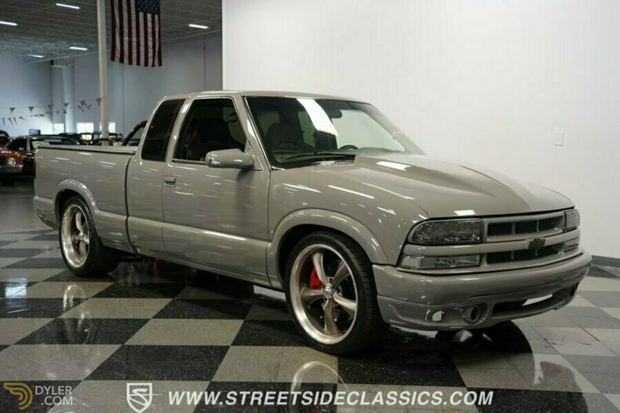 Classic 1998 Chevrolet S10 LS3 Restomod For Sale. Price 51 995 USD - Dyler