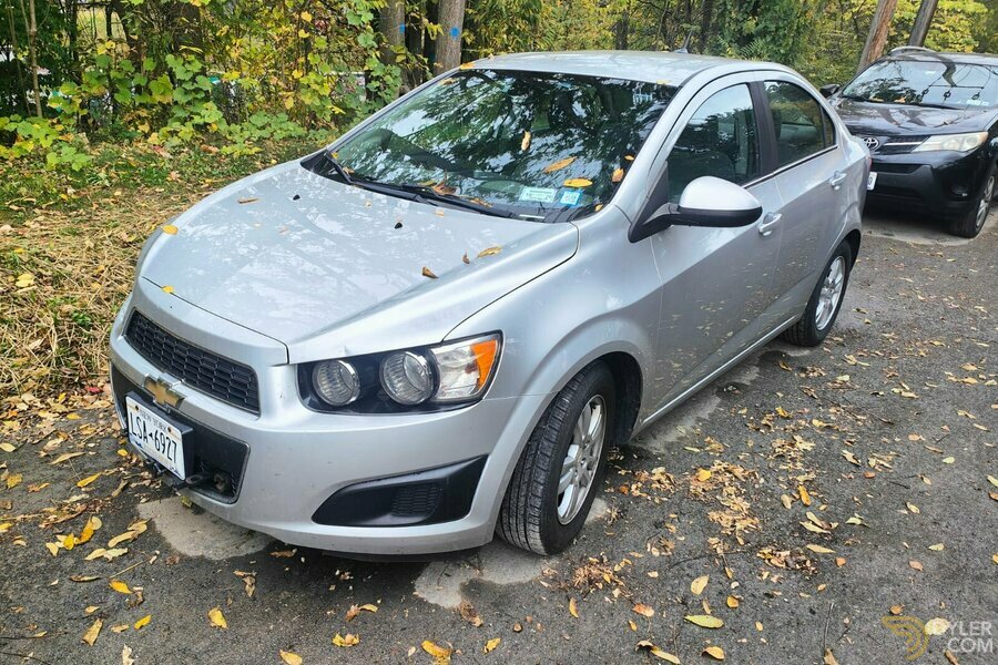 2012 Chevrolet Sonic LT For Sale. Price 4 700 usd - Dyler