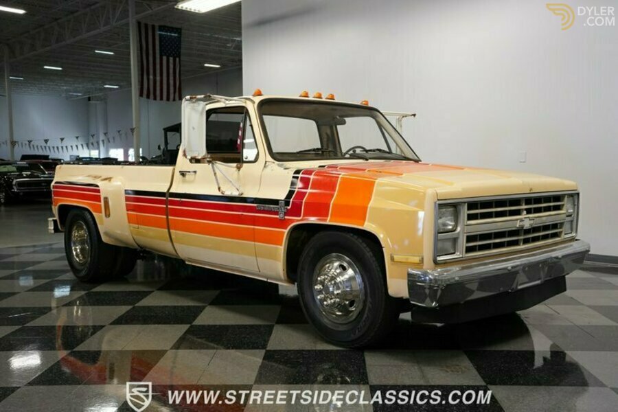 Classic 1988 Chevrolet C30 Dually Custom For Sale. Price 27 995 USD - Dyler