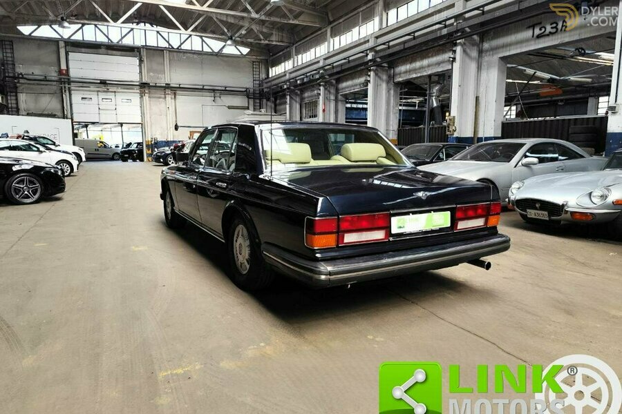 Classic 1991 Bentley Eight Eight For Sale. Price 23 000 EUR - Dyler
