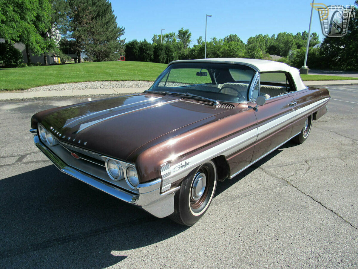 1960 Oldsmobile Starfire