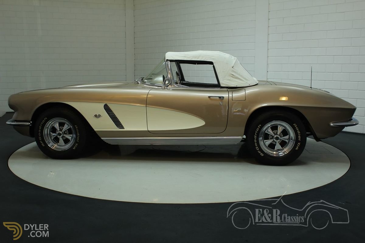 Classic 1962 Chevrolet Corvette C1 Cabriolet Fawn Beige for Sale - Dyler