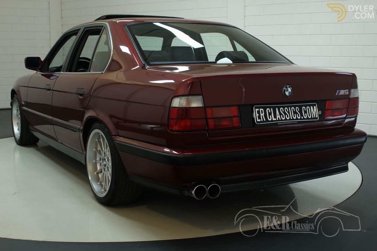 Classic 1992 BMW M5 E34 Calypsorot for Sale - Dyler